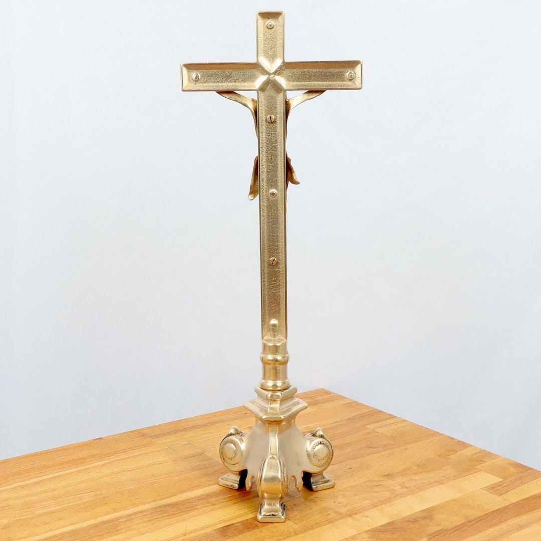 Crucifix / Jesus Christ on a Cross Statue Vintage Solid | Etsy