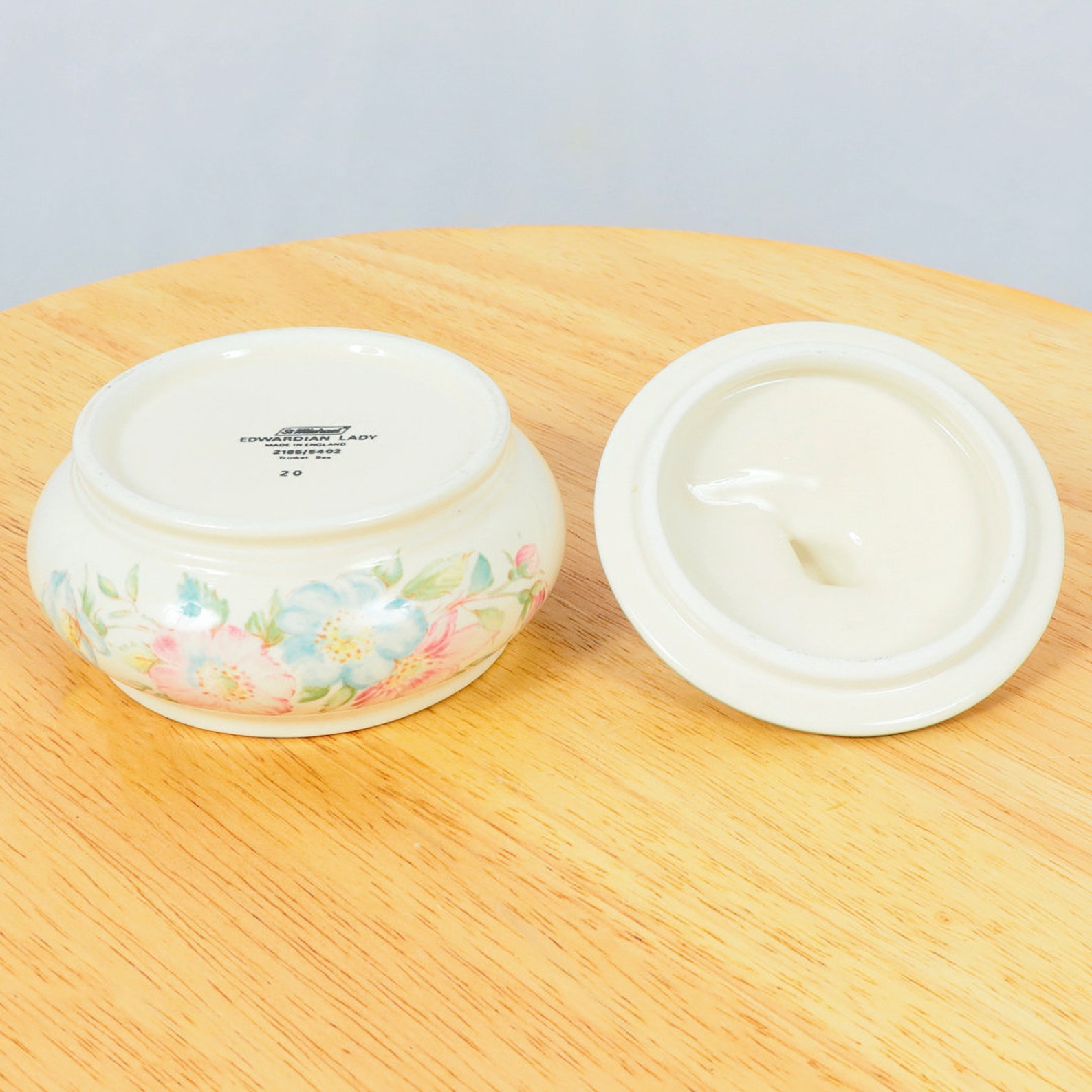 Fine Bone China Box / Jar / Trinket Box Vintage Ceramic / - Etsy