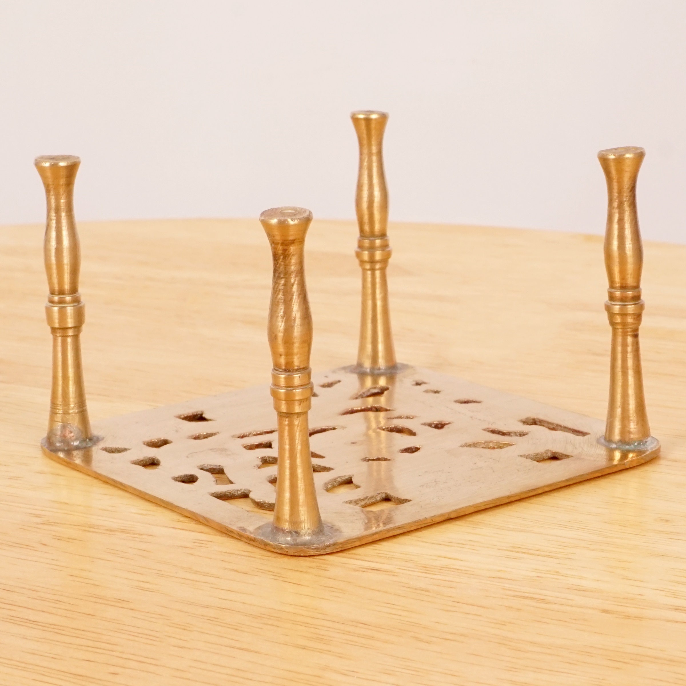 Small Kettle Stand / Tea Pot Stand / Plant Pot Stand - Etsy UK