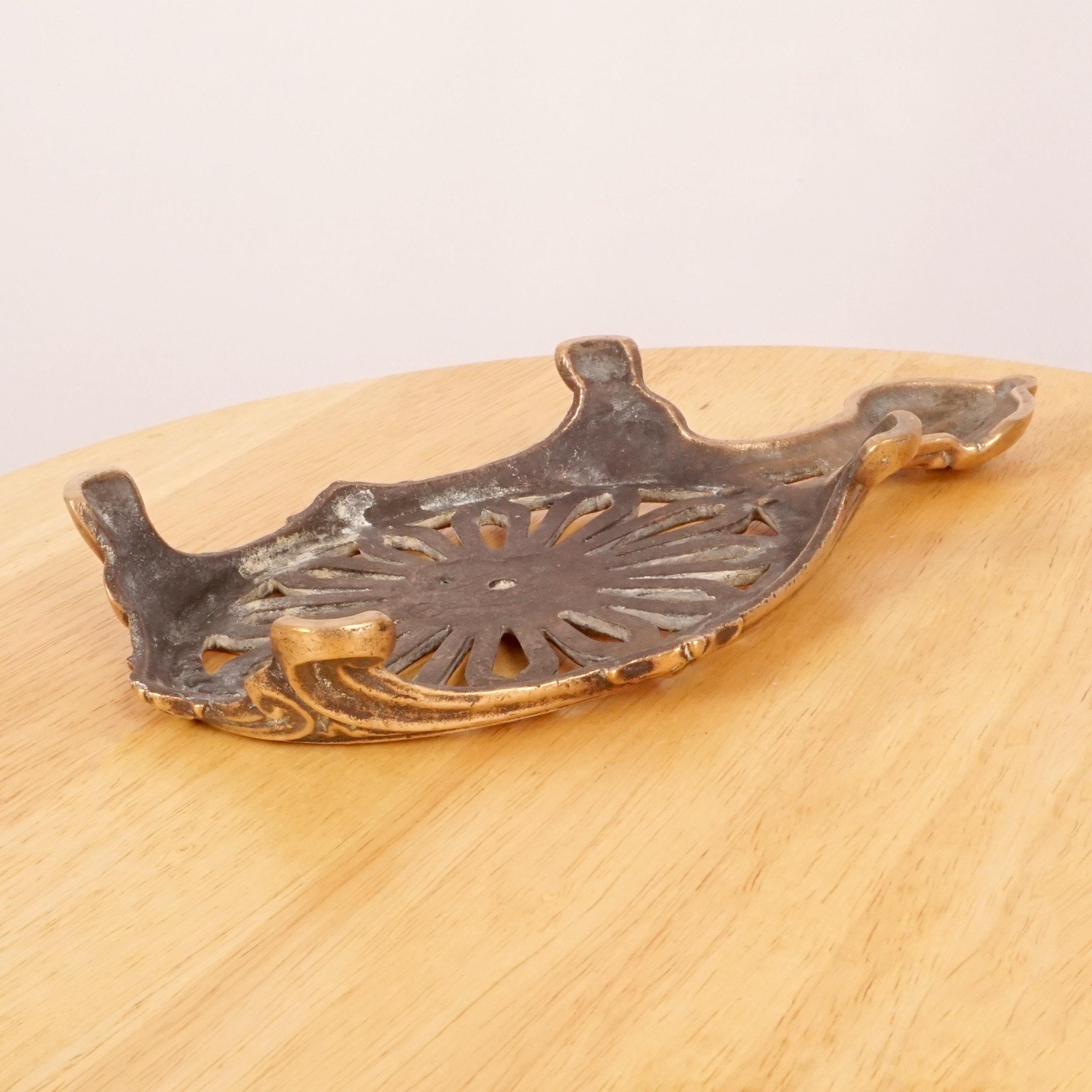 Oval Trivet / Kettle Stand / Tea Pot Stand / Iron Stand / - Etsy UK