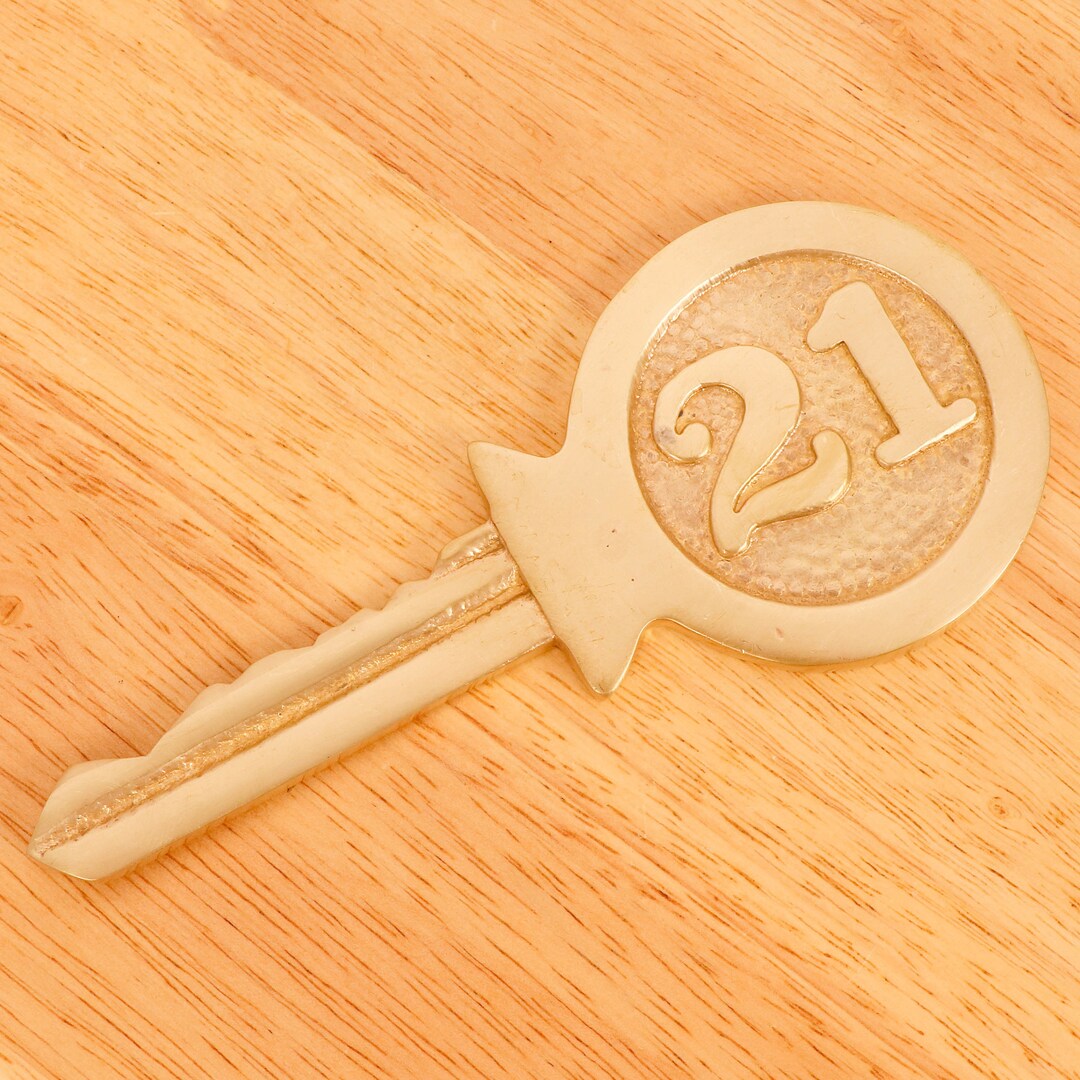 Good Luck Key || Vintage Solid Brass || Wall Hanging / Key Decor || No ...
