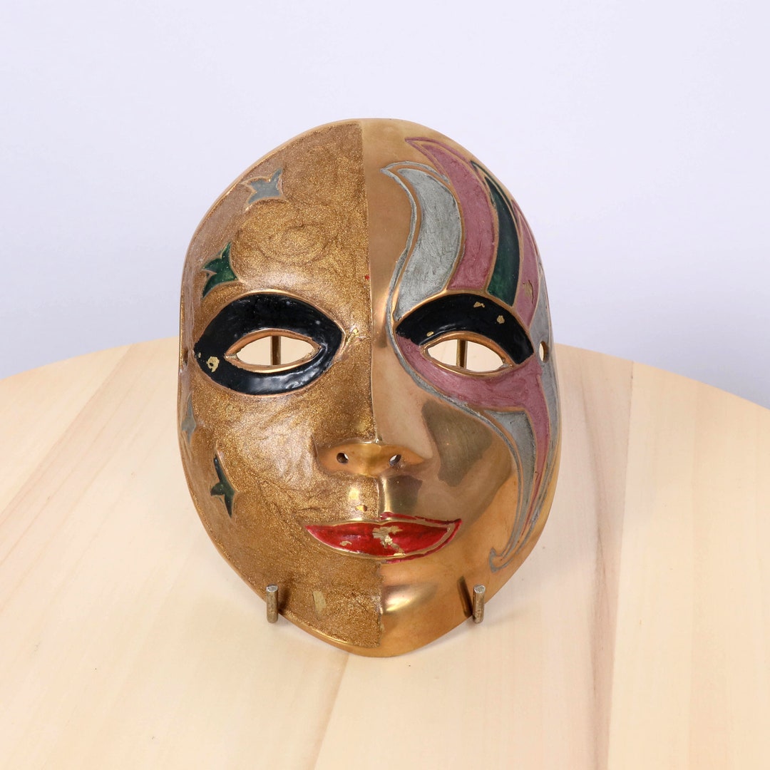 Mask || Decorative || Red Lips || Enamel Paint || Dark Orange, Red ...