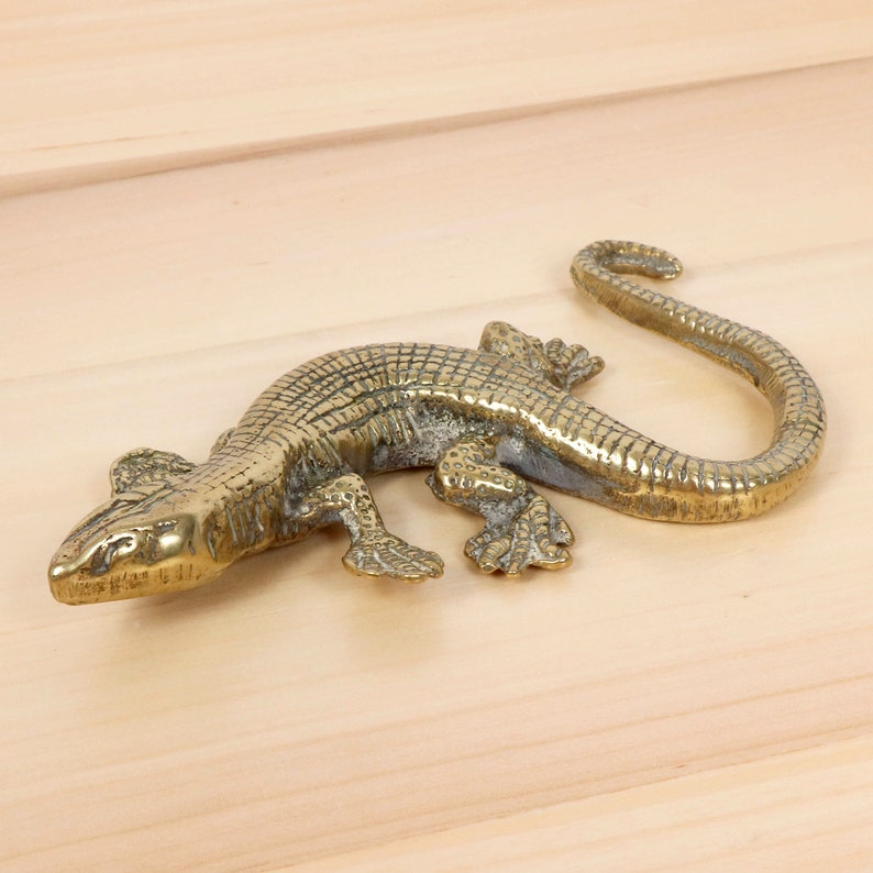 Lizard || Vintage Figure || Reptile Statue || Vintage Sculpture ...