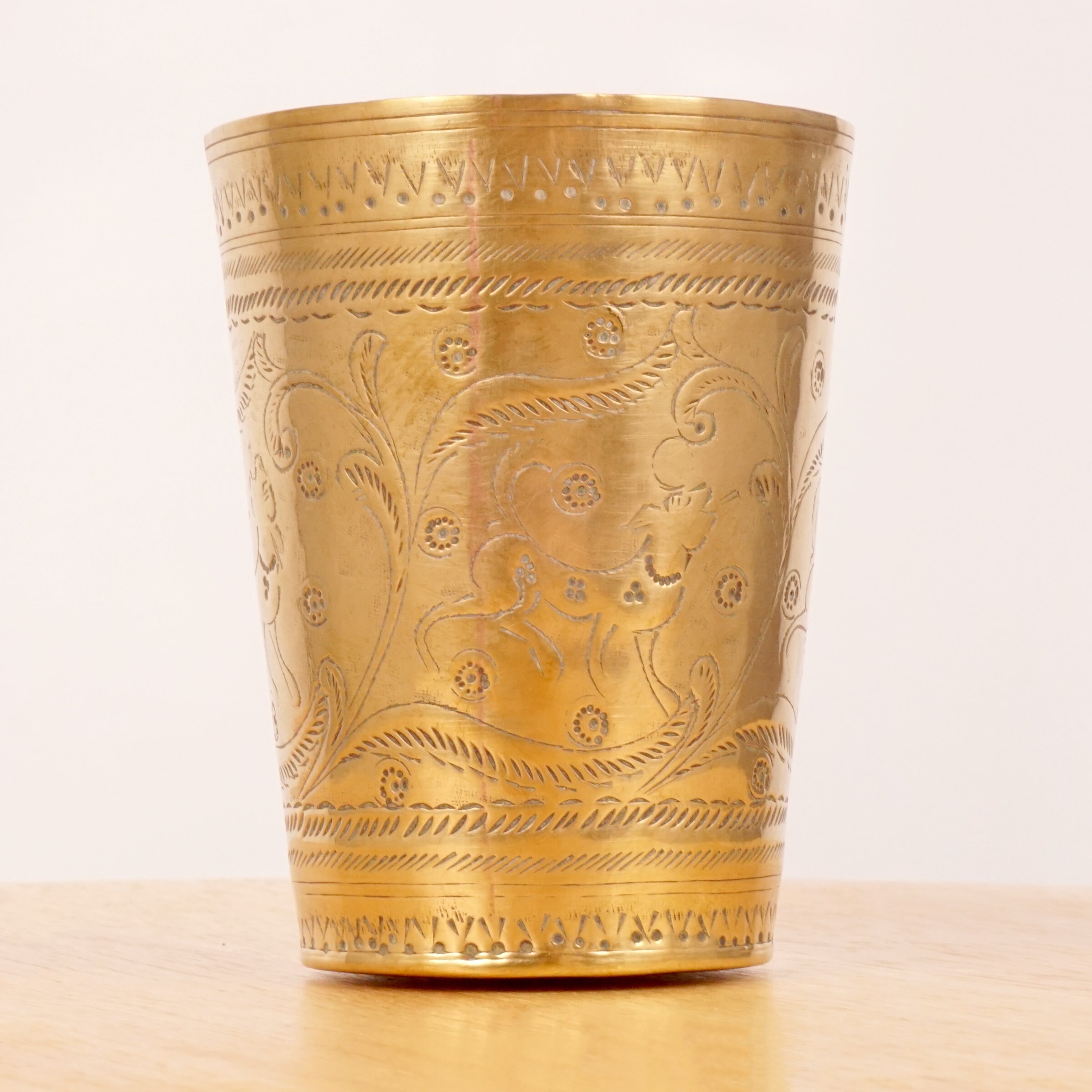 Glass / Vase || Floral Ornaments || Hand Made Engravings - Animal and ...