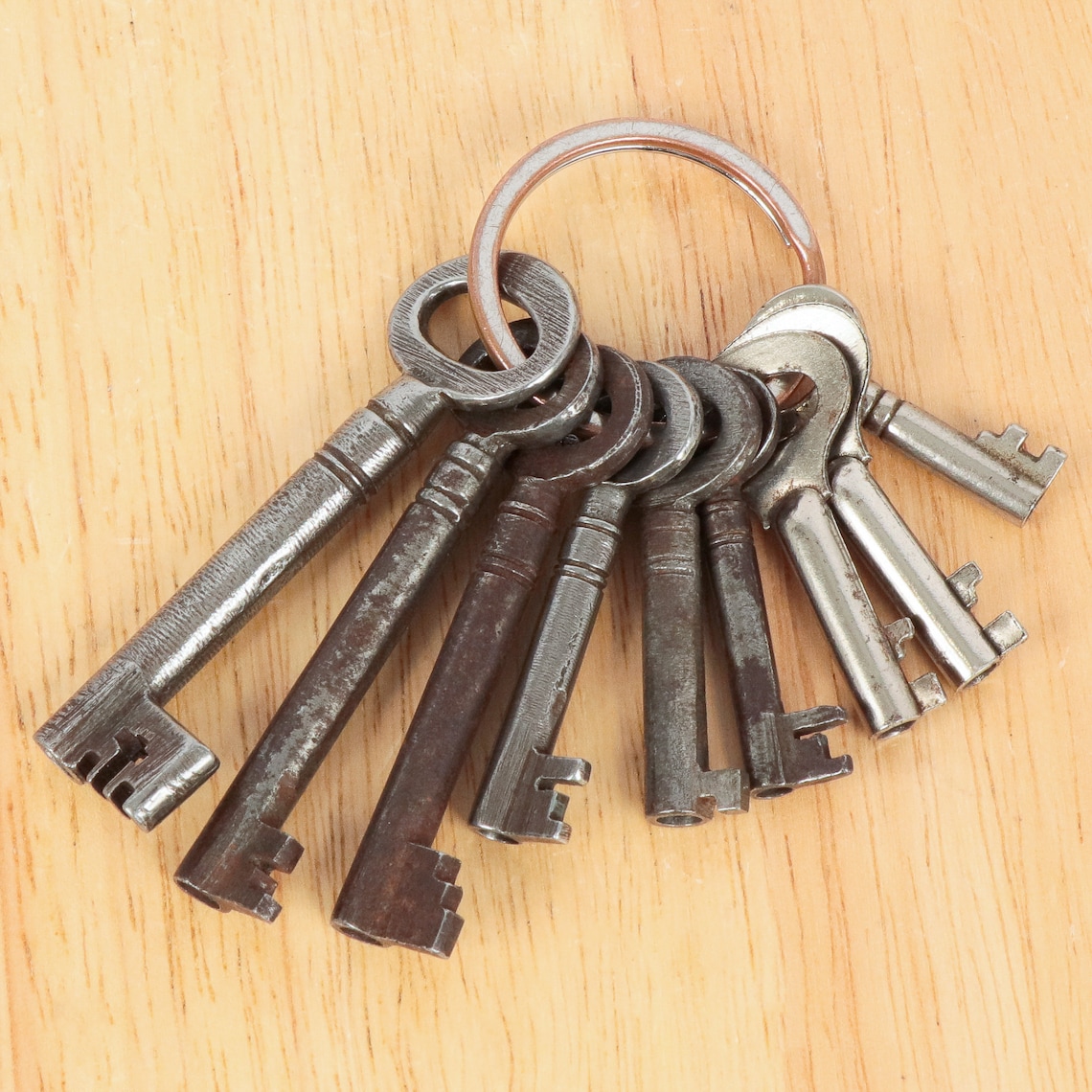 Key bunch / Key set held together with a ring Vintage | Etsy