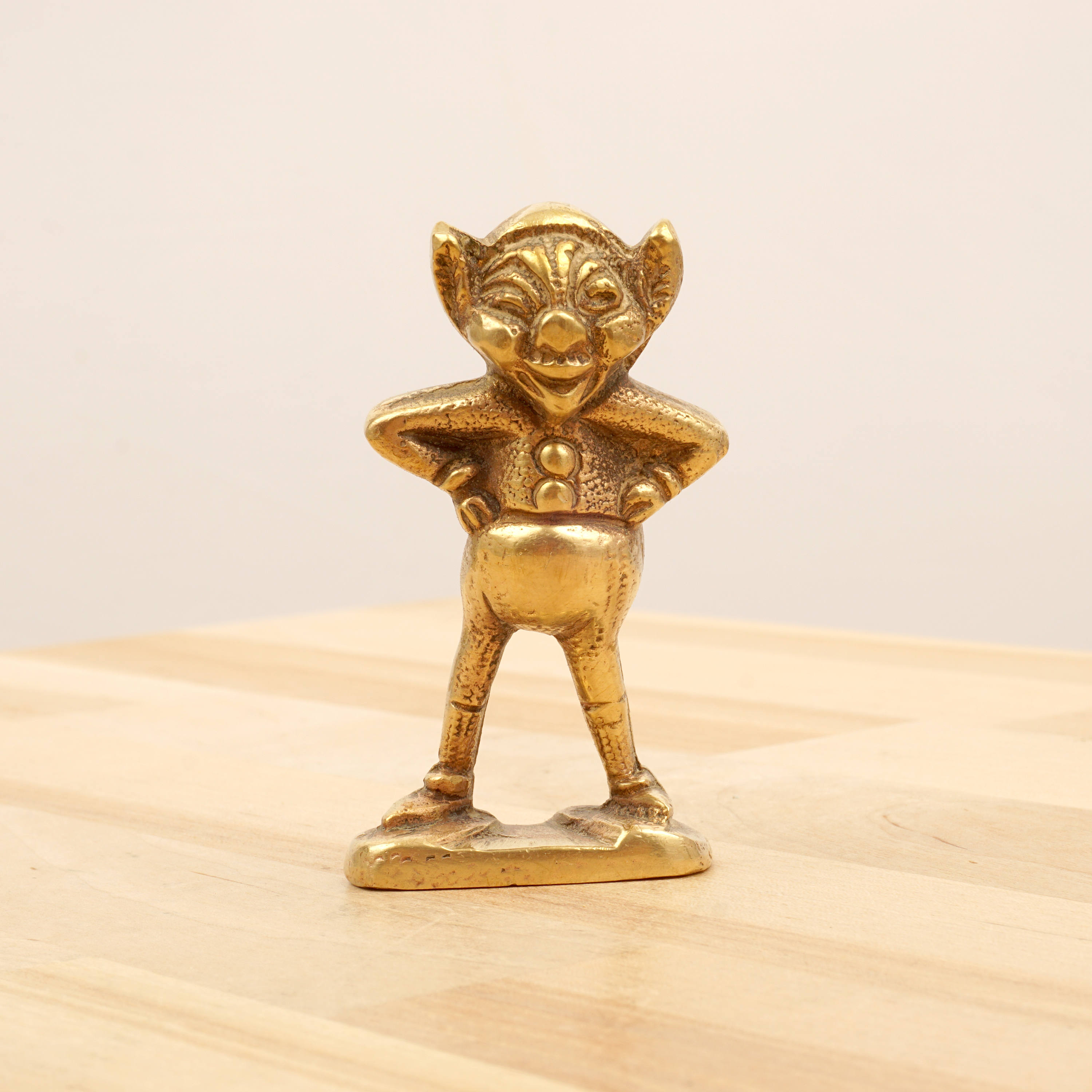 1950's Vintage Pixie devil bank - munimoro.gob.pe