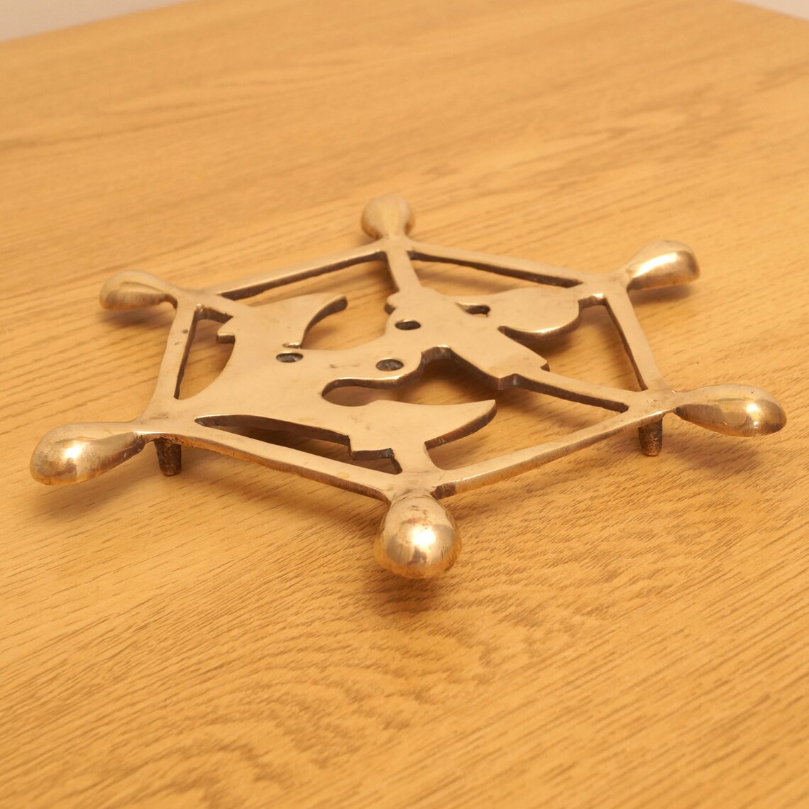 Vintage Brass Kettle Stand / Tea Pot Stand / Plant Pot Stand - Etsy