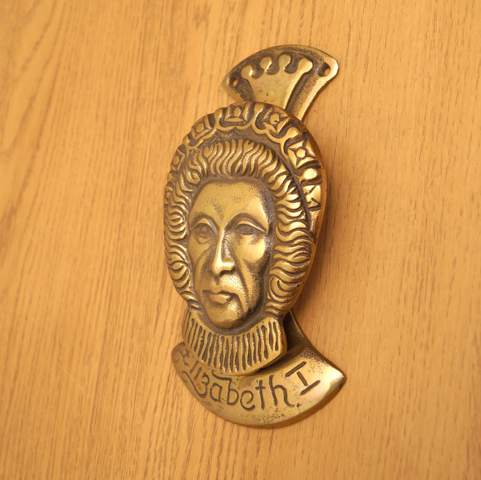 Brass Elizabeth I Portrait Design Door Knocker Vintage | Etsy