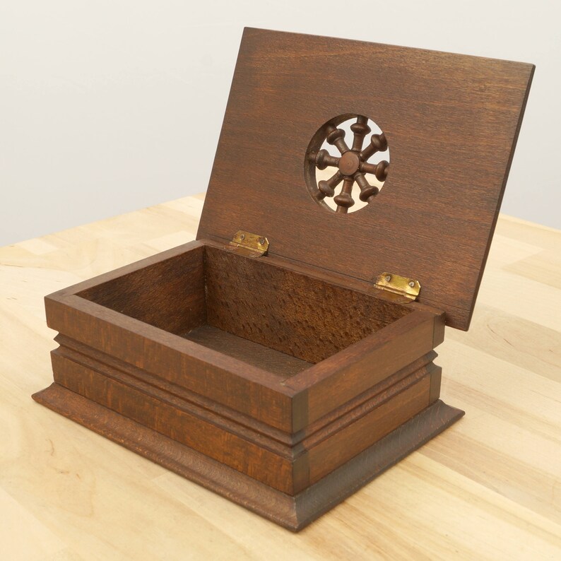 Wooden Box With Hinged Lid Vintage Wood Box / Storage - Etsy