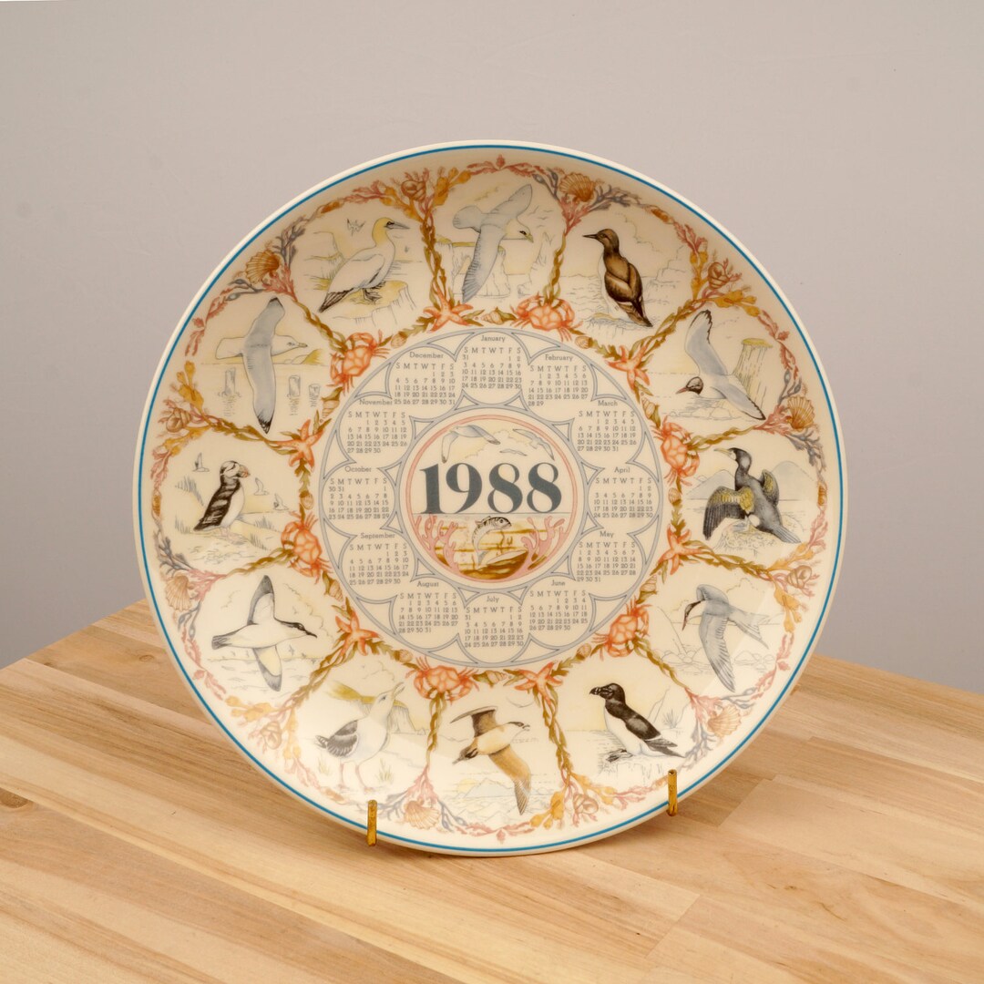 1988 Calendar Porcelain Decorative Plate Wedgwood England - Etsy