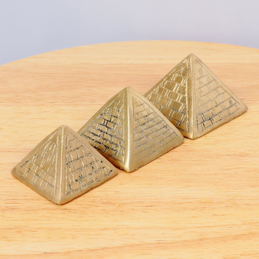 Paperweight / Figurine || Set of 3 || Pyramid Design || Vintage Solid ...