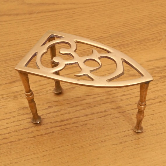 Small Iron Stand Vintage Brass Stand / Tea Pot Stand / | Etsy