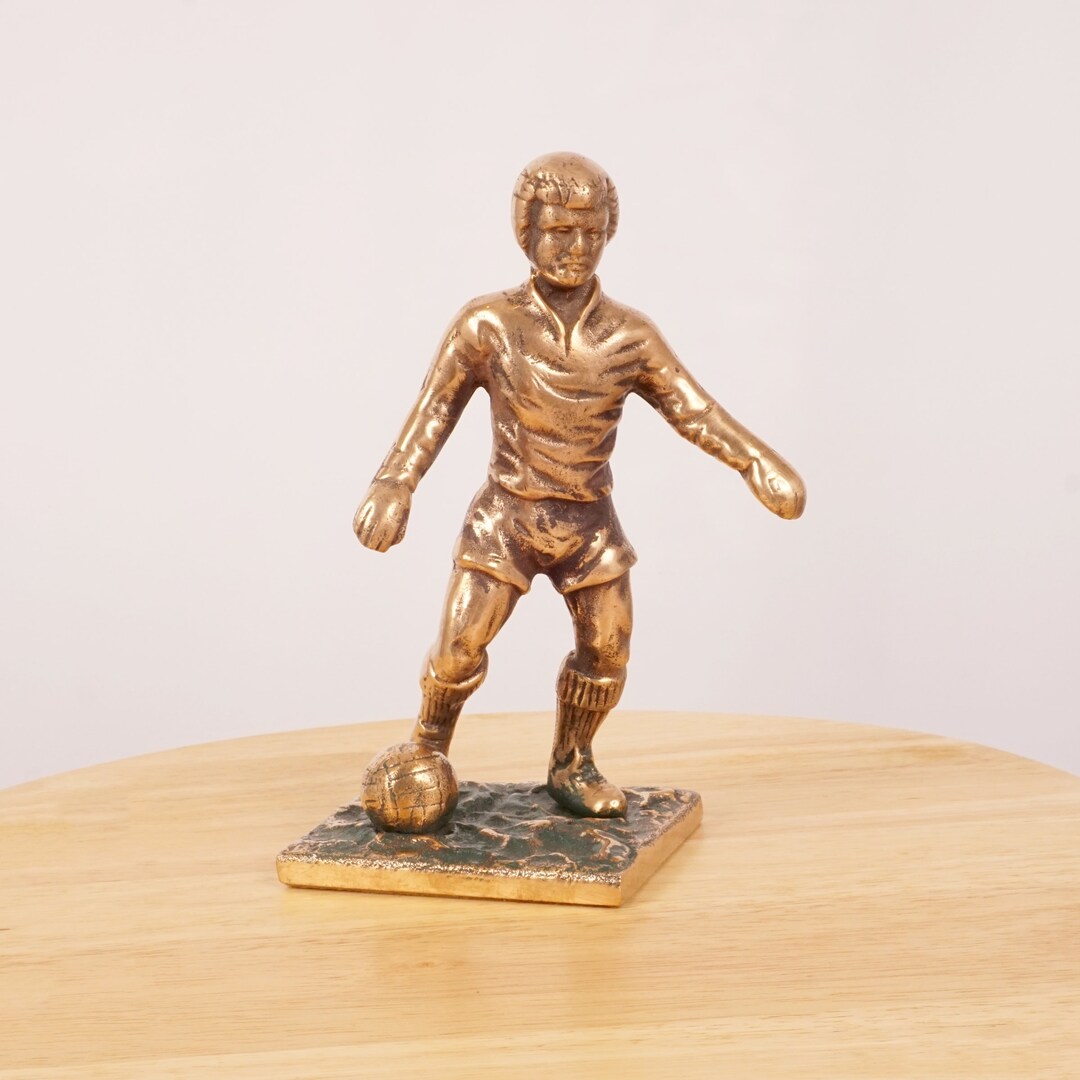 Football Player / Footballer Sculpture / Statue / Figurine on a Stand ...