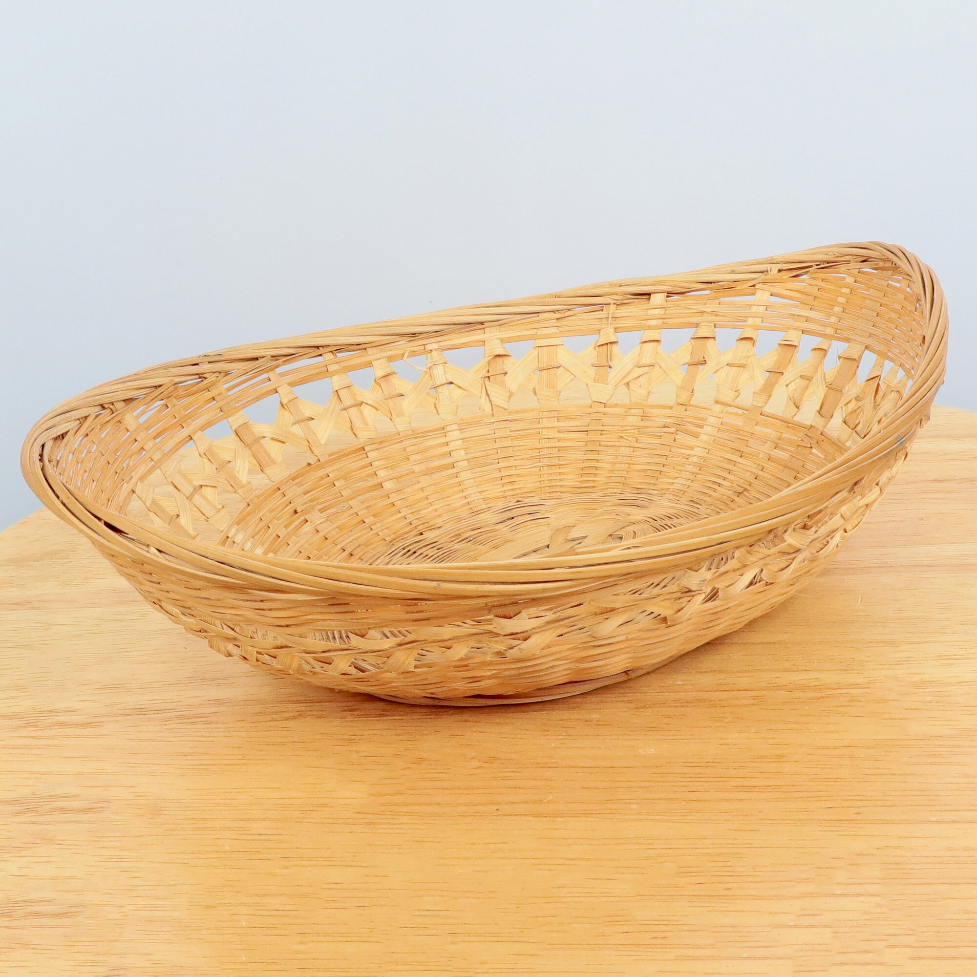 Wood Fruits Collection / Wooden Fruits - Apples and Banana in Woven ...