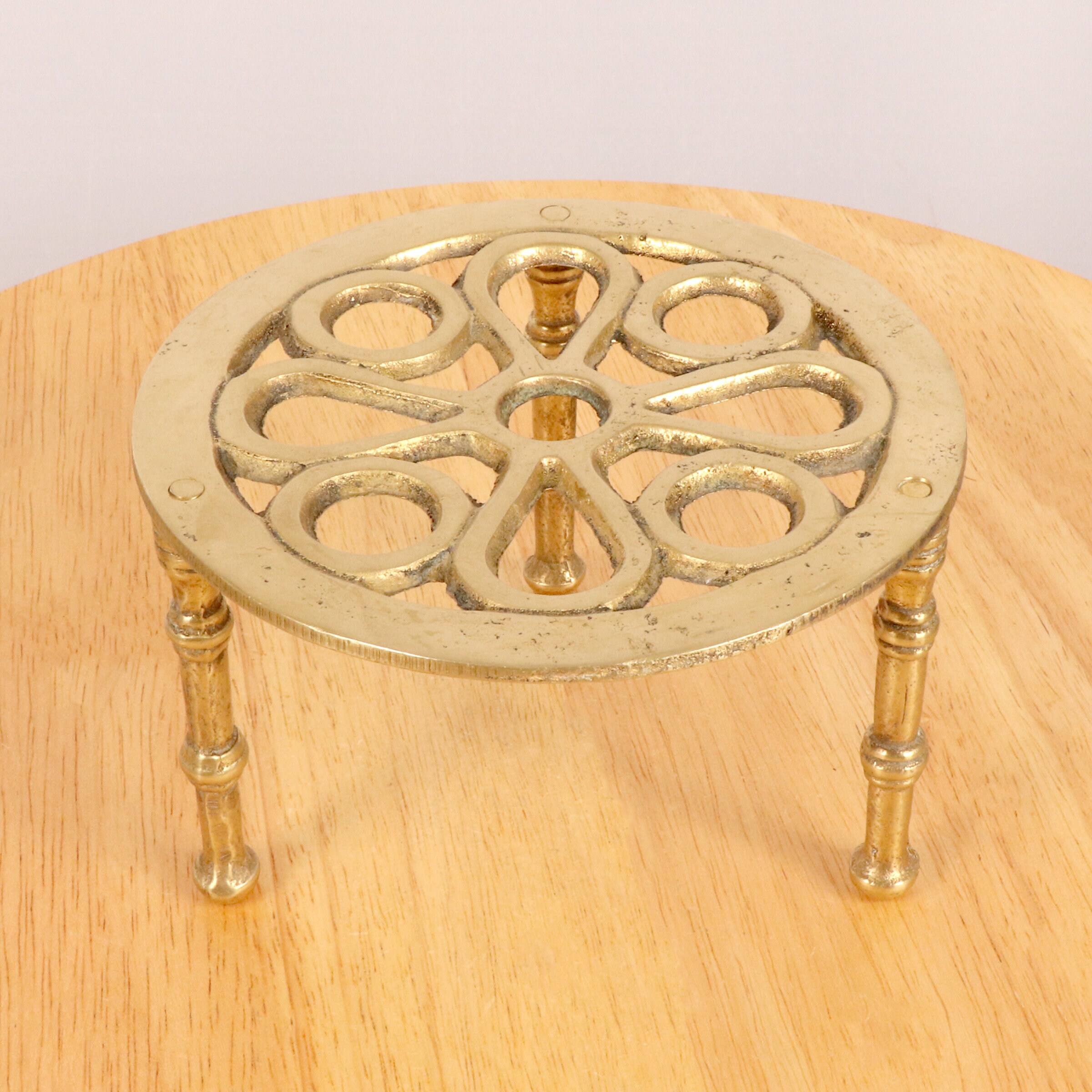 Kettle stand / Flower pot stand / Trivet Vintage solid | Etsy