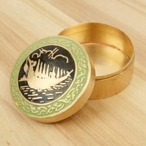 Mini Container / Box With a Lid for Ring / Jewellery || Handmade ...