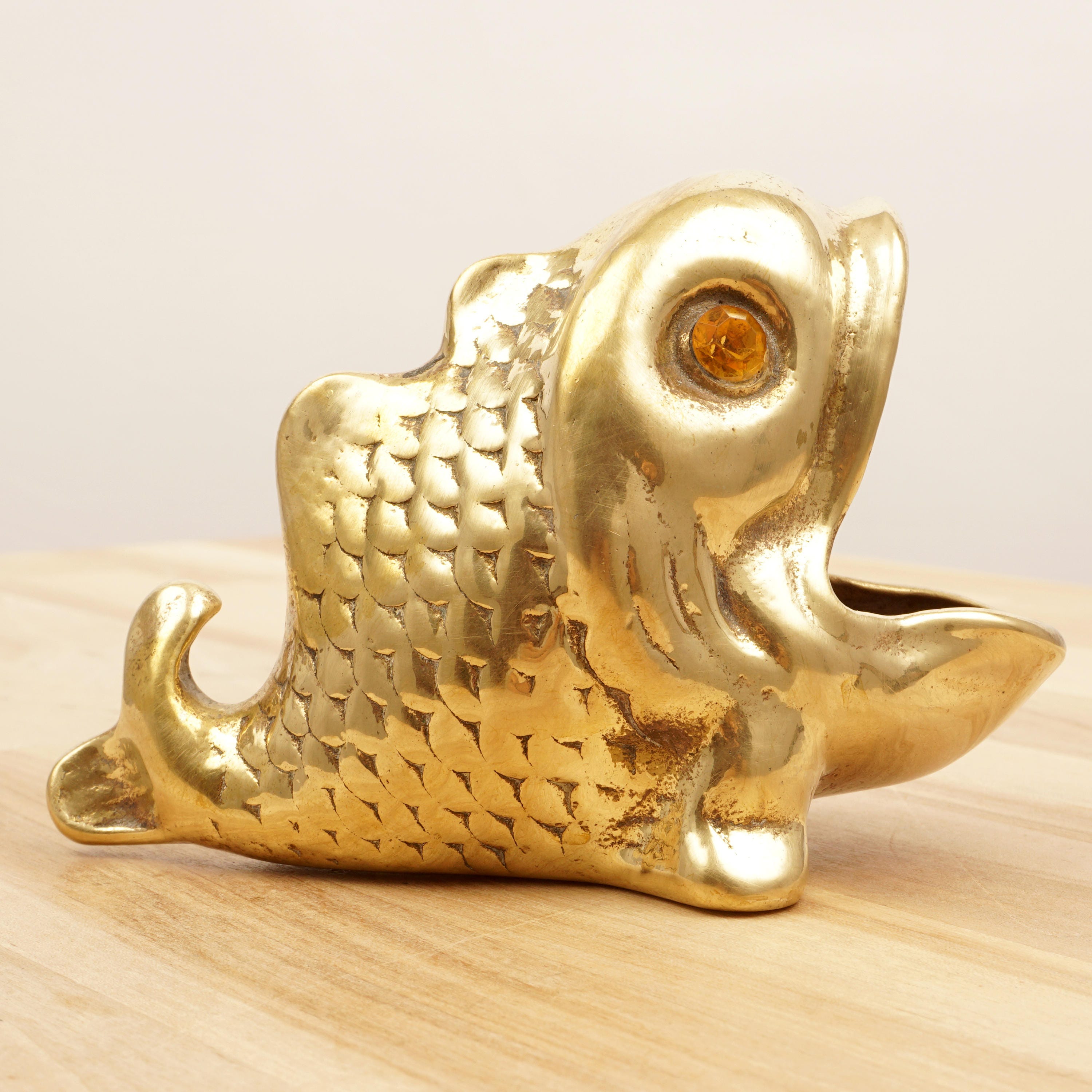 Fish Ashtray || Happy Fish || Vintage Solid Brass - Etsy
