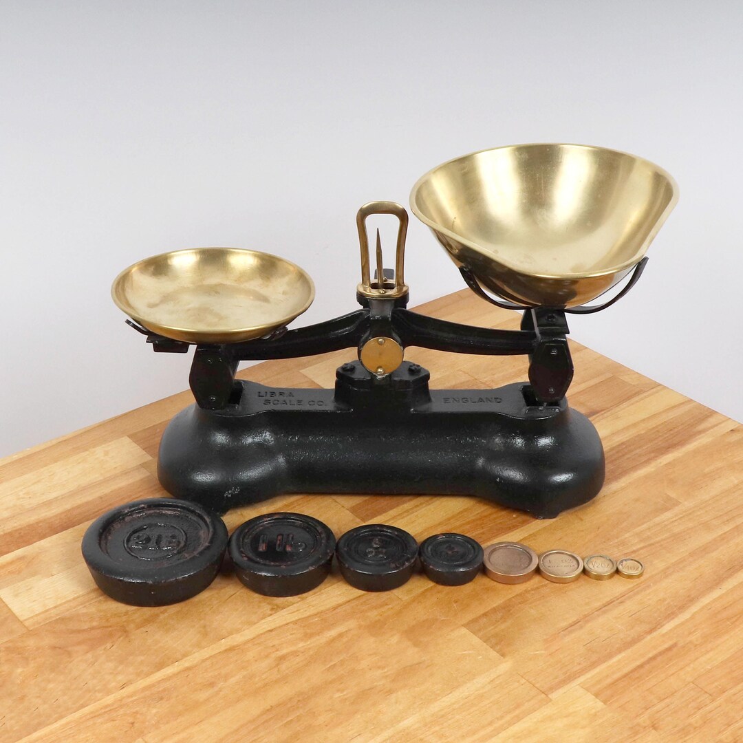 Libra Scale Co. Scales || 2 Brass Bowls / Trays || 6 Iron Weights ...