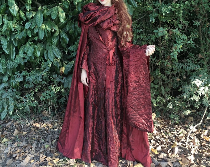 Melisandre Costume - Red Cloak - Cosplay Sorceress Medieval Dress - Etsy