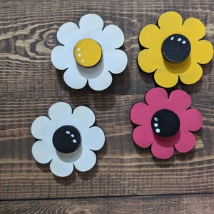 Bee Magnet Set, Wooden Magnet Set Bee, Honey Pot, Flower Set of 4 ...