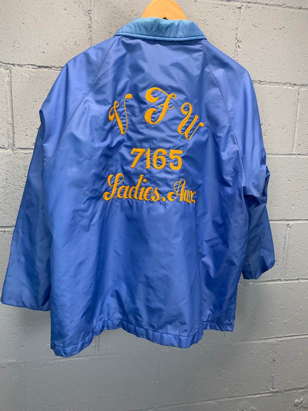 Vintage Light Blue Windbreaker Jacket With Chain Stitch Embroidery VFW ...