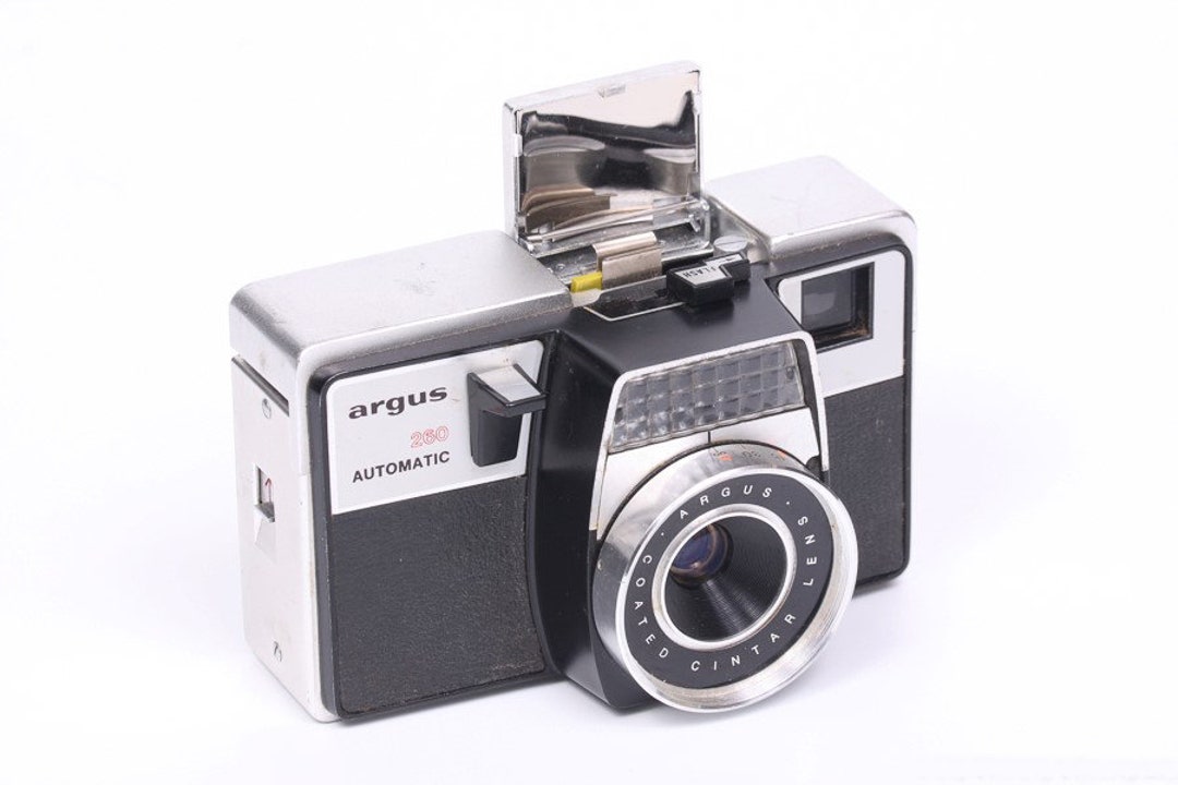 Argus 260 Automatic Camera: 126 Format, With Lens Cap & Pouch - Etsy