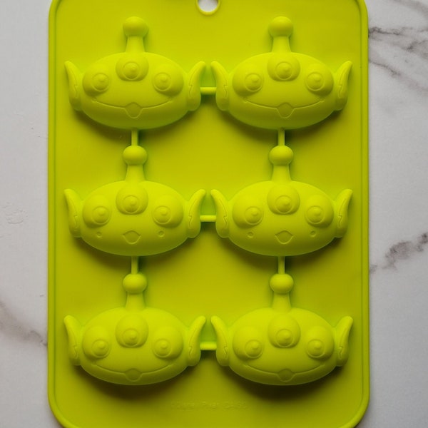 Alien Mold - Etsy