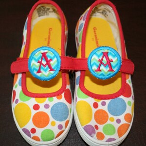 Monogrammed Circle Shoe Tags/charms - in the Hoop - Machine Embroidery ...