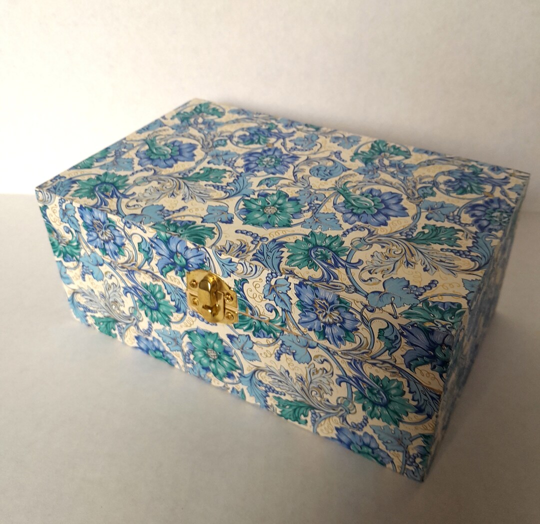 Beautiful Decoupage Wood Keepsake Box. Jewelry Box, Trinket Box With ...
