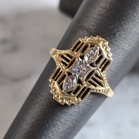 Estate Ring - Etsy