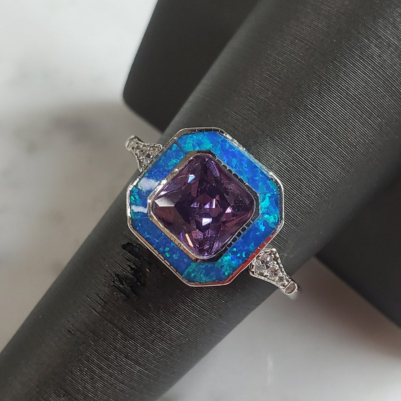 Amethyst Modernist Ring - Etsy