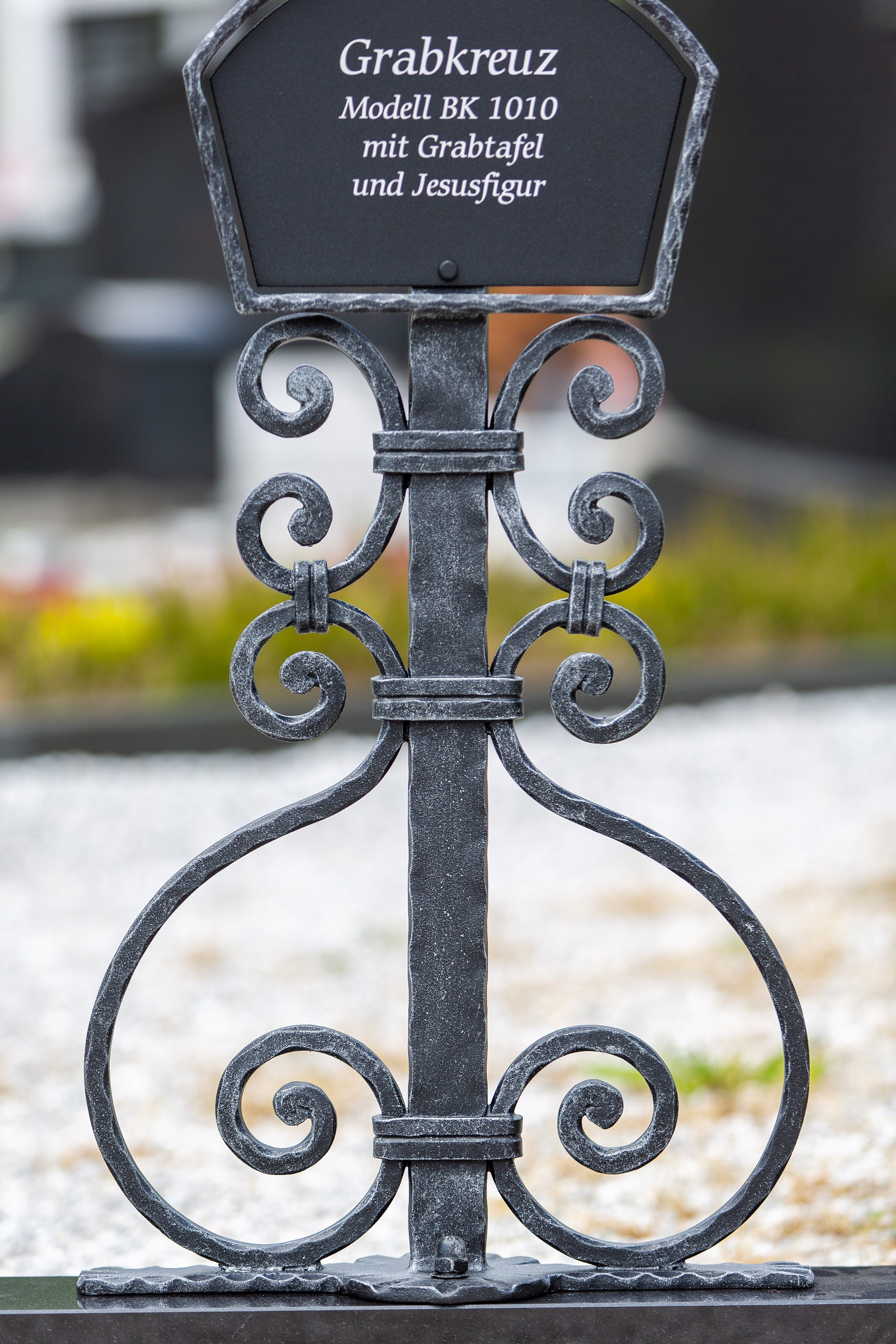 Forged Tombstone Cross/grave Cross/cemetery Cross With Jesus and Plate ...