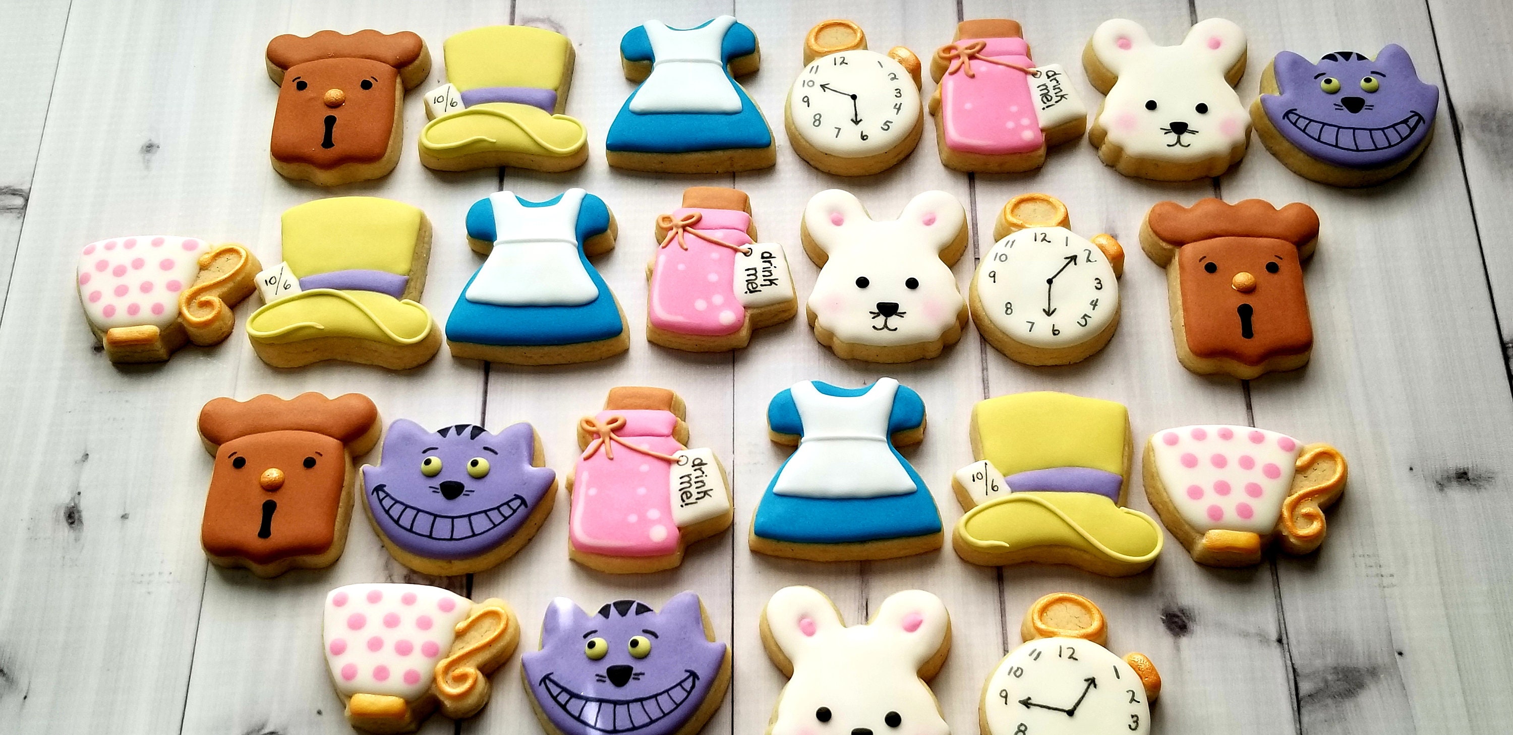 Alice in Wonderland Cookies, Onederland Cookies, Mini Fairytale Cookies ...