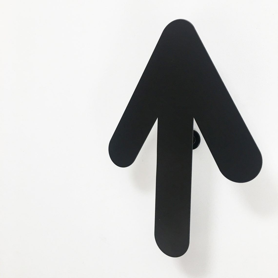 Metal Arrow, Arrow Fixed to the Wall With Plugs Included in the Package ...