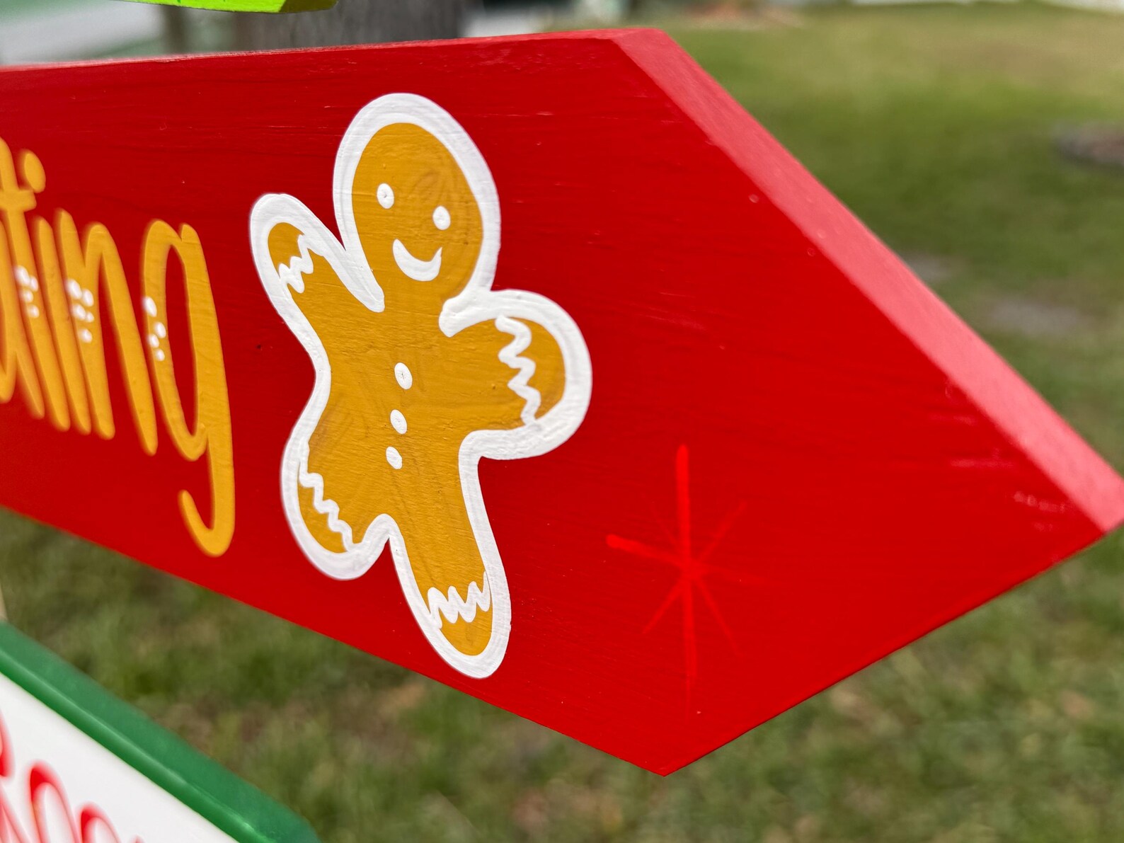 Christmas Directional Arrows Signs, Personalized Holiday Decor Gift for ...