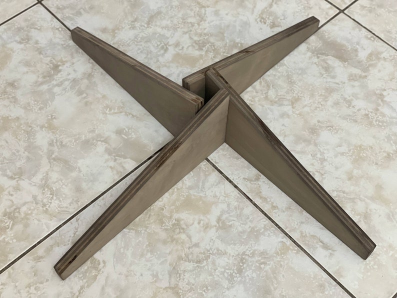 Free Standing Post for Directional Sign. Self Standing Wood Sign Holder ...