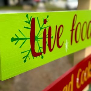 Christmas Directional Arrows Signs, Personalized Holiday Decor Gift for ...