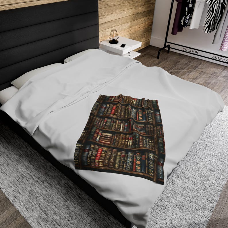 Plush Velveteen Blanket With Vintage Bookshelf Pattern Cozy Bookcase ...