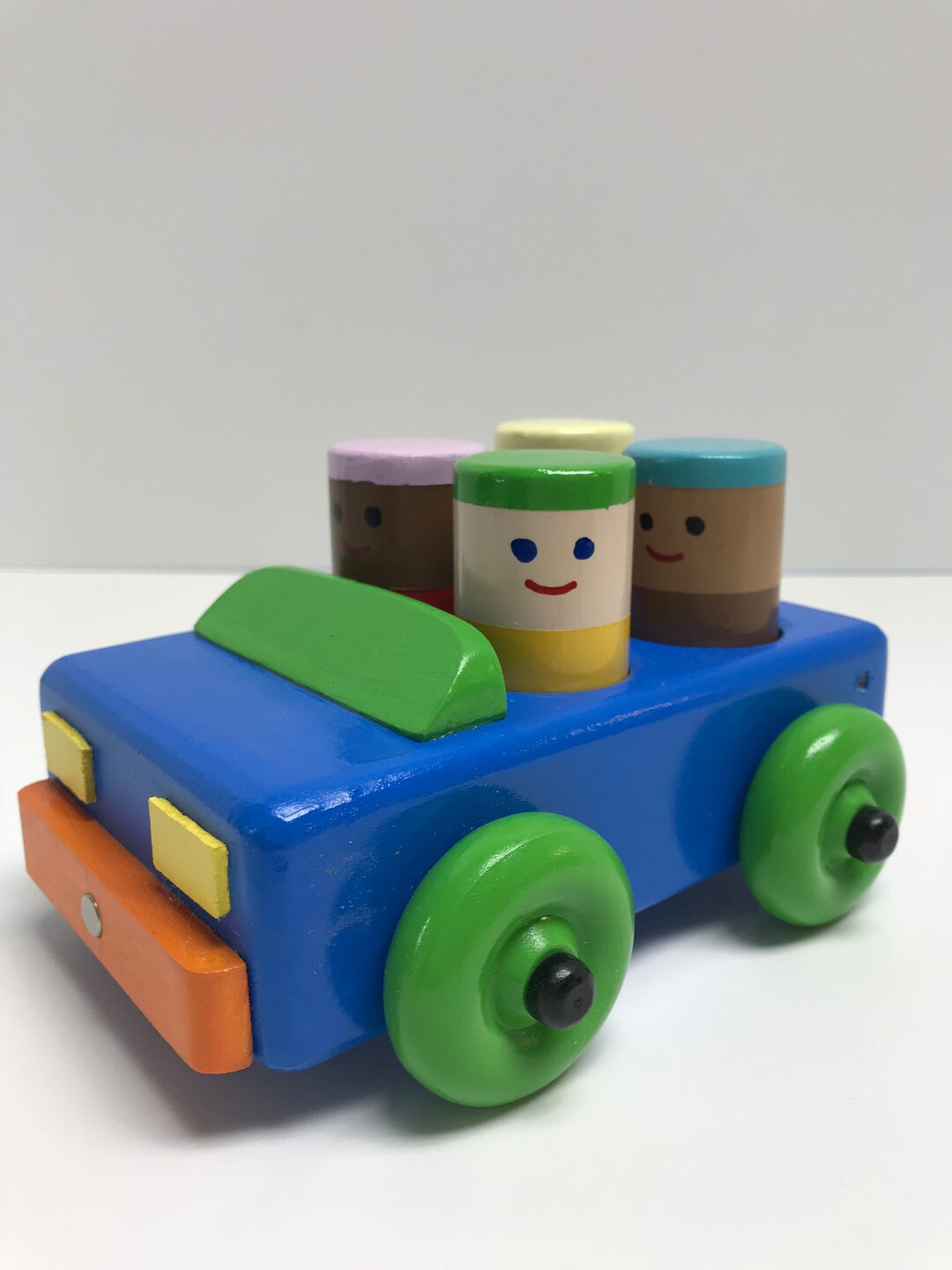 Wooden Toy Car With 4 Toy People - Etsy