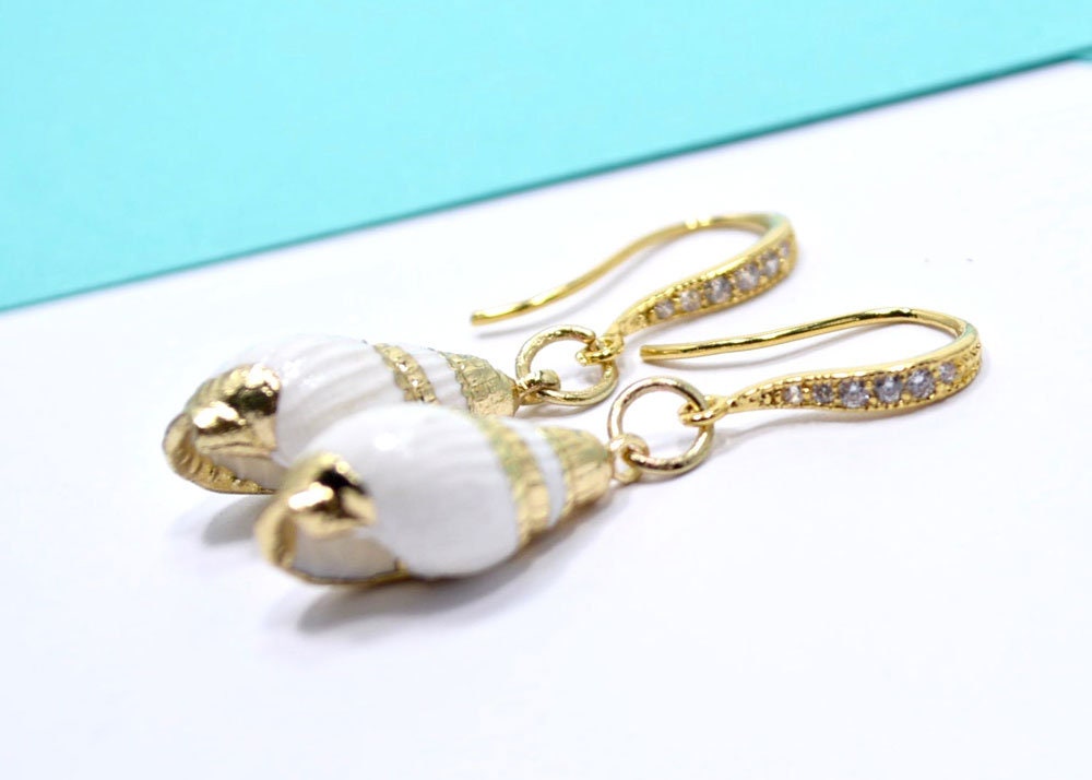 Natural Sea Shell Jewelry Set, Sea Shell Earrings, Sea Shell Pendant ...