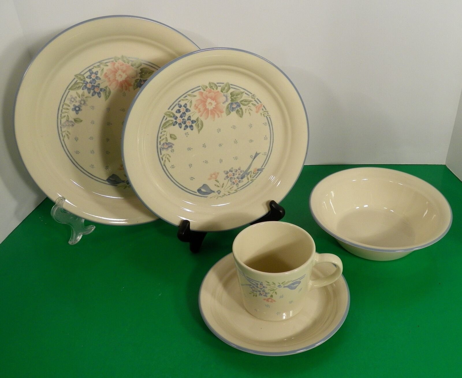 Corelle SYMPHONY 20-pc Dinnerware Set Made in USA Floral - Etsy