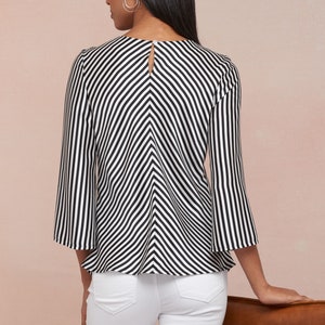 Simplicity 8601 Sewing Pattern Misses Easy to Sew Pullover Tops Tie ...