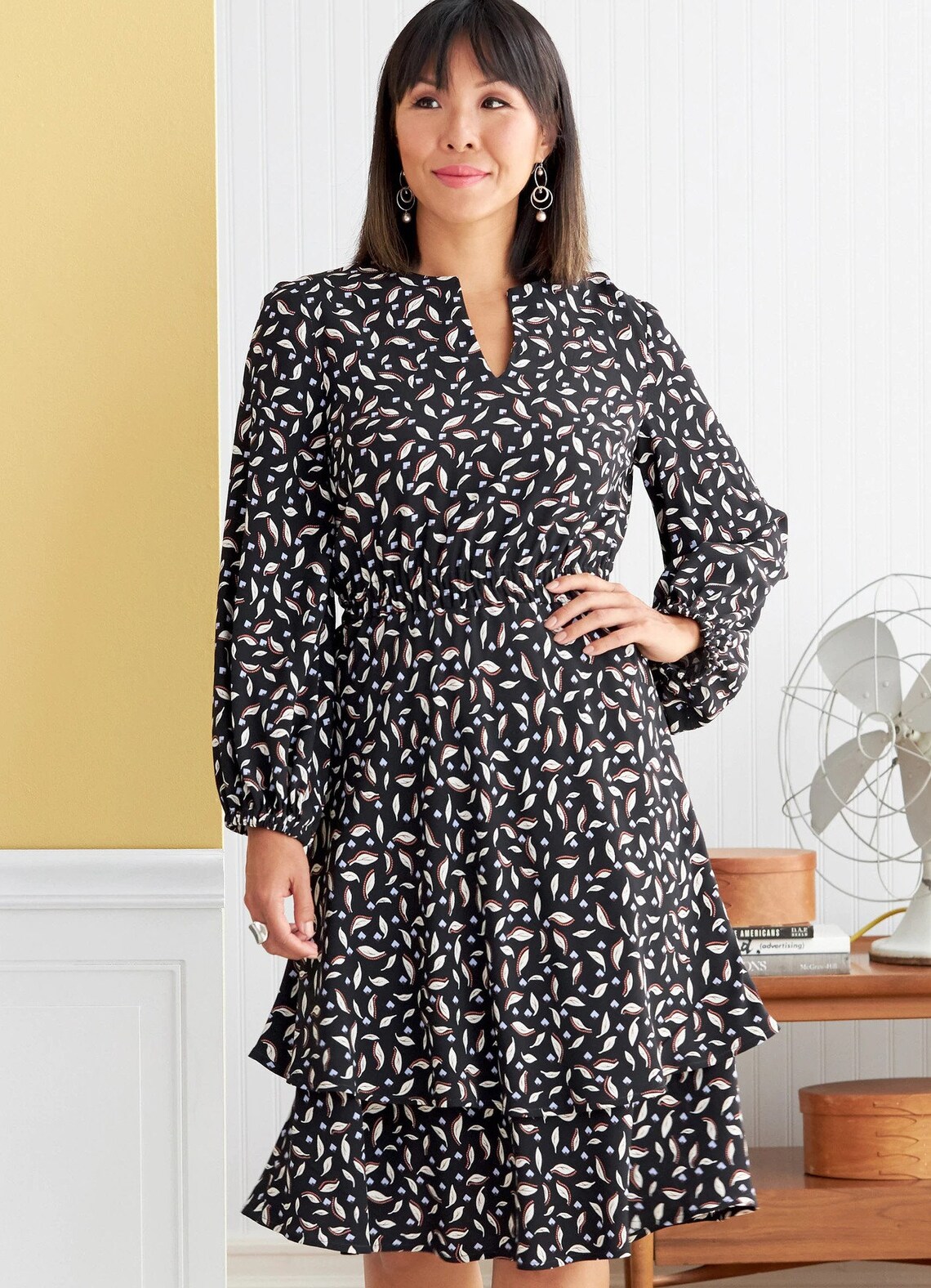 Butterick B6806 Sewing Pattern Womens Plus Size Notch Neck Dress With ...