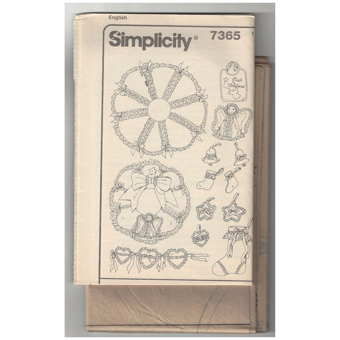Simplicity 7365 Holiday Sewing Pattern for Christmas Tree Skirt Hanging ...