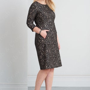 Simplicity 8258 Sewing Pattern Womens Plus Size Amazing Fit Dress Round ...