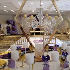 Tall Gold Diamond Centerpiece Set: Acrylic Crystal Chandelier ...