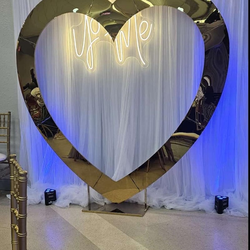 Heart Shape Backdrop - Etsy