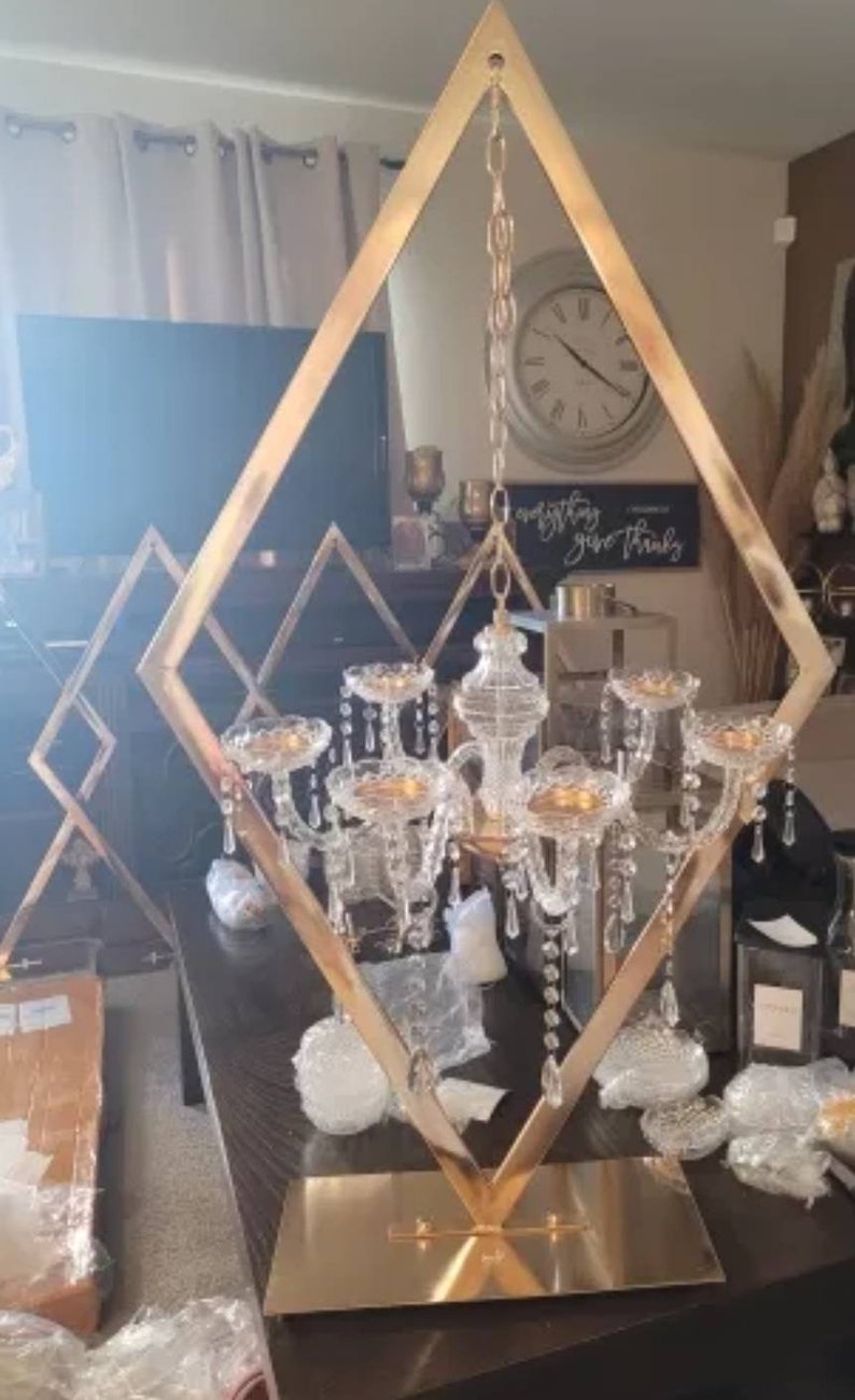 Tall Gold Diamond Centerpiece Set: Acrylic Crystal Chandelier ...