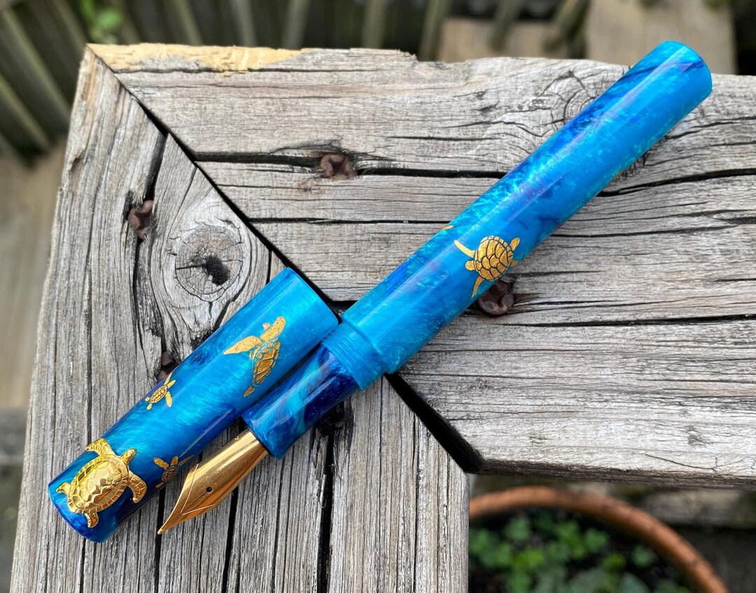 Gold Sea Turtles With Sea Turtle Roll-stopper, Handmade Fountain Pen - Etsy