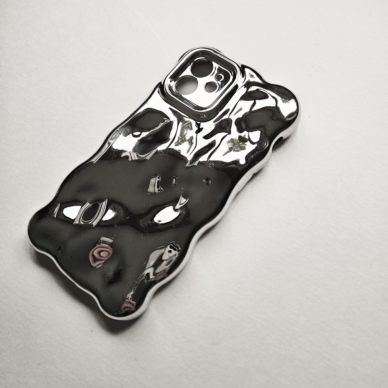 Silver Wavy Bubble Phone Case - Etsy
